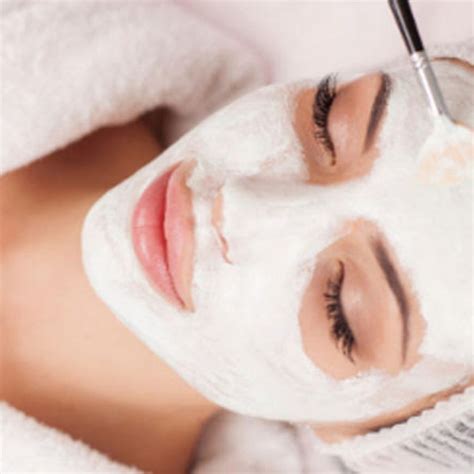 tratamiento cara limpieza Centro de Estética Elena Somoano Oviedo