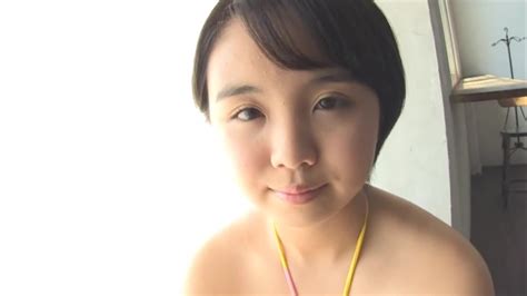 青葉えりか 美少女は純真JC 15歳まだまだ未熟な水着姿 ジュニアアイドル映像のお菓子系