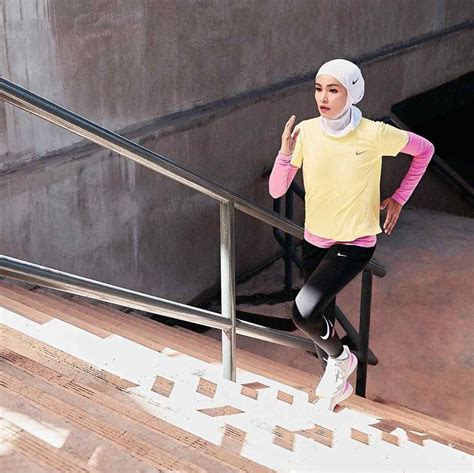 Tips Memilih Outfit Jogging Untuk Perempuan Hijab