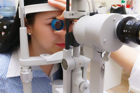 Tensión Ocular Glaucoma Centro Óptico Villa de El Escorial