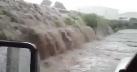Se desborda Río en Naucalpan tras fuertes lluvias Videos Metatube