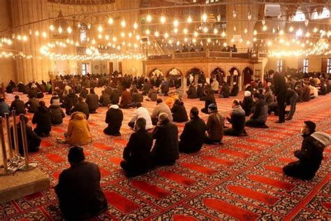 Kars teravih namazı vakti saatleri 2023 Diyanet Kars teravih namazı
