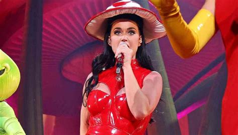Royalty Hollywood Meet At Katy Perrys Final Las Vegas Show