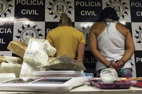 Presas duas mulheres suspeitas de tráfico em Porto Alegre Polícia
