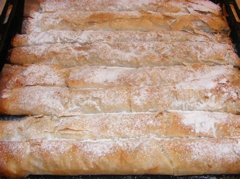 Placinta Cu Mere Retete Placinta De Mere Retete Culinare