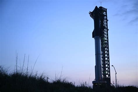 En direct Vidéo la fusée Starship de SpaceX explose en vol lors de