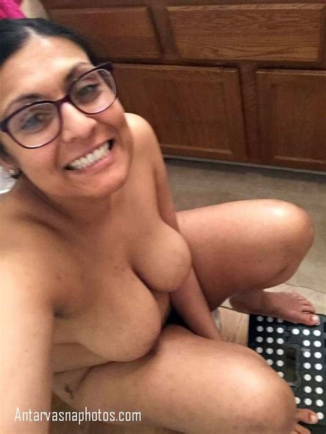 Indian Nude Bhabhi Ki Sexy Masti Me Hot Photos Hot Nude Photo Free Hd