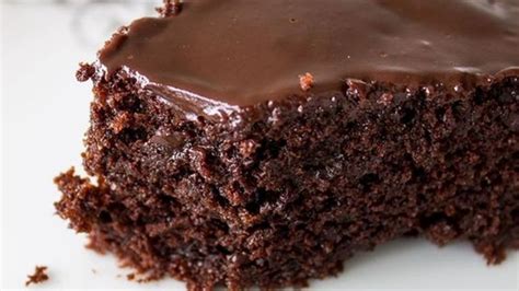 Esponjosa y súper húmeda Torta de chocolate Pronto