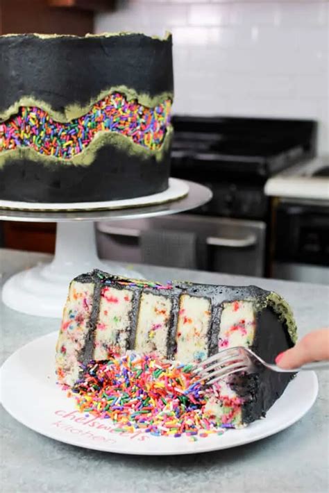 Sprinkle Fault Line Cake Detailed Recipe And Tutorial