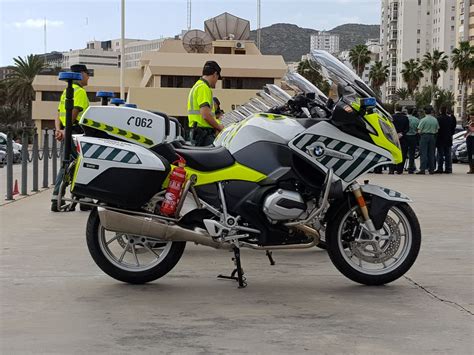 18 nuevas motocicletas para la Guardia Civil de Tráfico
