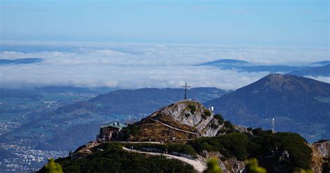 Schöner Ausblick an einem Oktobertag in Außerhalb Salzburgs Schöne