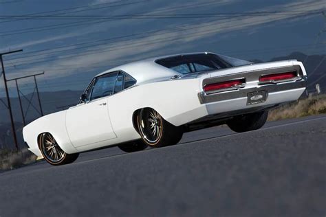 A 69 Charger Youll Either Loveor Love to Hate Классические
