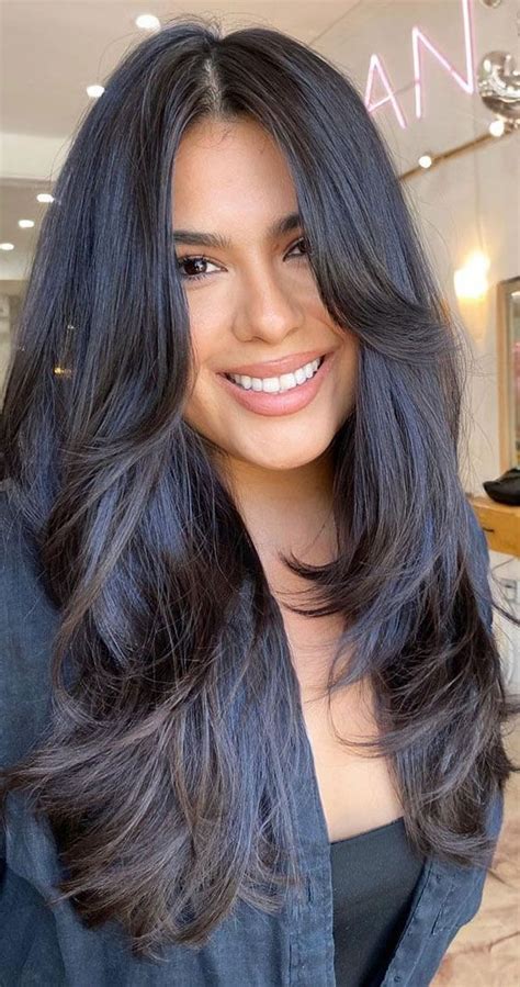 40 Long Layered Haircuts To Try Right Now Classic Long Layers Long