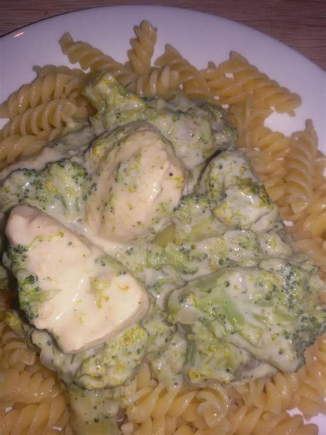 Brokkoli Hähnchen Pfanne Rezept mit Bild kochbar de