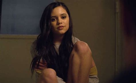 Jenna Ortega As Ellie Alves In The Netflix Series You Jenna