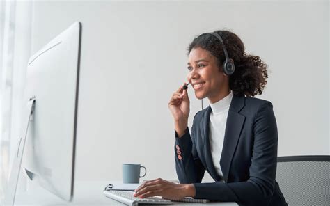 Fiche métier Hotliner salaire étude rôle et compétence Hellowork