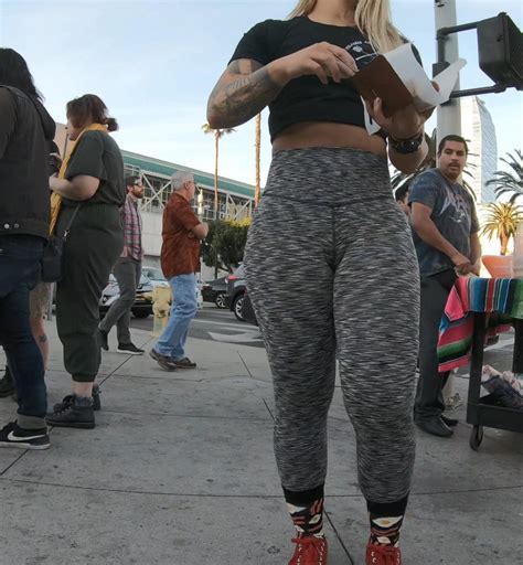 Candid Pawg Cameltoe In Leggings Candidforum Videos