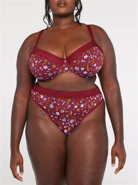 Cotton Essentials Lace Trim Mid Rise Thong Panty In Multi Red
