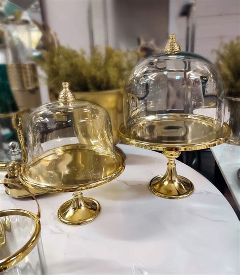 PATERA duża złota na nóżce szklana osłonka styl klasyczny Decor You