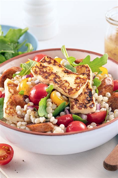Cette salade tiède de couscous perlé ou couscous israélien offre une