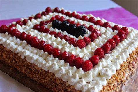 Layer Cake Framboisier