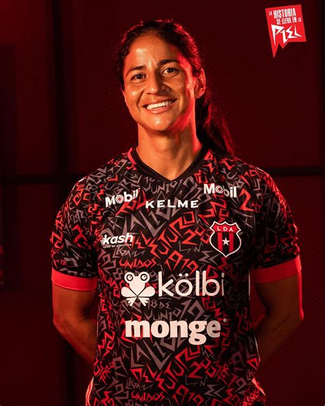 Alajuelense Lanza Uniforme Alternativo La Historia Se Lleva En La Piel