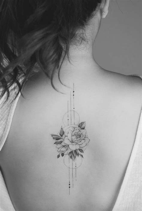 39 Mejores Tatuajes en la Espalda que te harán lucir Impactante Ide