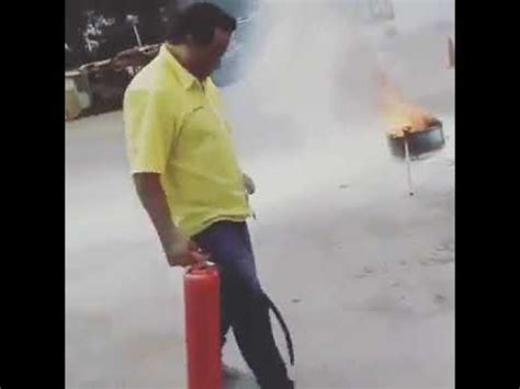 richtige Verwendung von Feuerlöschern YouTube