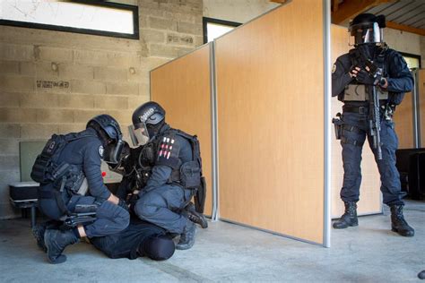 Rencontre avec le peloton spécialisé de protection de la gendarmerie de