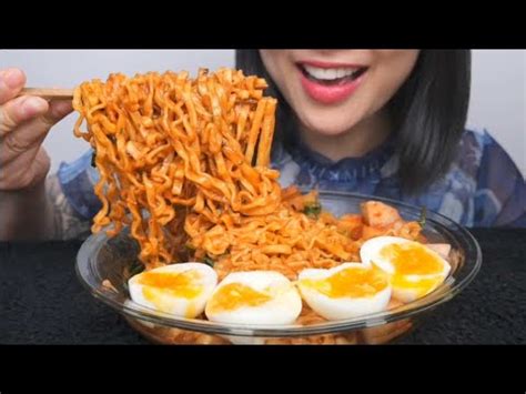 CHEESY SPICY NOODLES ASMR EATING SOUNDS NO TALKING SAS ASMR