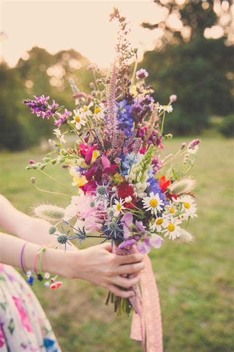 42 Colorful Wedding Bouquets That Excite And Inspire Weddingomania