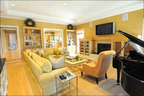 Light Wood Flooring Yellow Walls Living Room Living Room Home Decorating Ideas Ryqnnovqq9