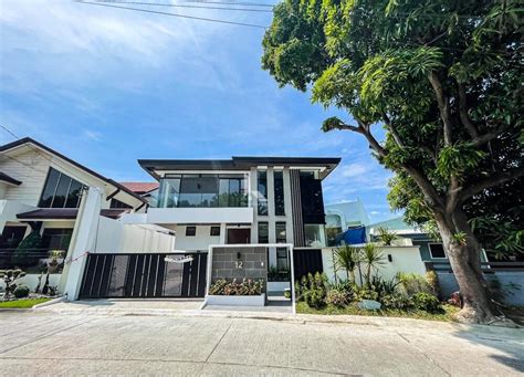 RC 5BR Modern Contemporary House In BF Homes Paranaque City Nr Skyway