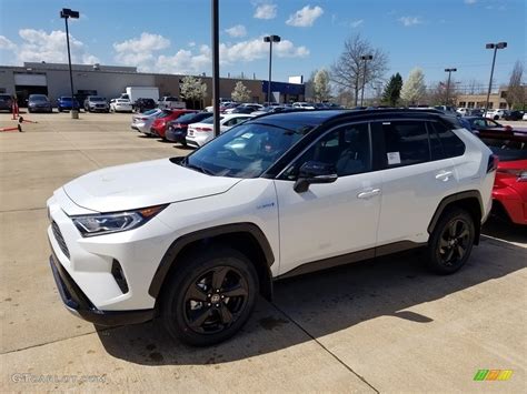 Blizzard White Pearl Toyota Rav Xse Awd Hybrid Photo