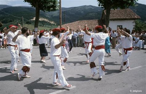 La creación del baile al suelto vasco Gaiak Euskonews