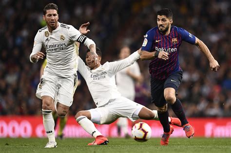 Quando Si Gioca Barcellona Real Madrid Il Clasico Rinviato A Dicembre