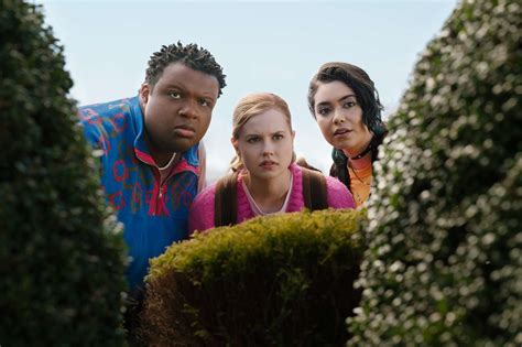 Beyond Fetch Mean Girls Cast Reveal Words They Want To Happen In 2024 Exclusive