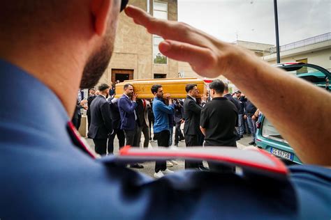 L Ultimo Saluto A Giulia Tramontano E Al Piccolo Thiago I Funerali A