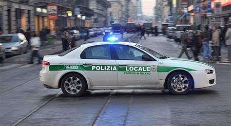 Investe Bimbo Di 4 Anni E Fugge Identificato Il Pirata Guidava Senza