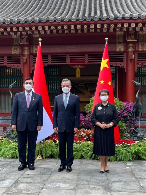 Menteri Luar Negeri Republik Indonesia On Twitter Earlier Today