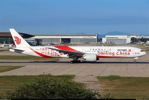 B 2035 Air China Boeing 777 39LER Photo By Yiran ID 1414444