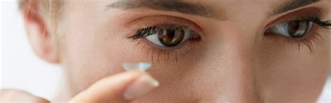 Cómo quitarse las lentillas Consejos y trucos Lentiamo