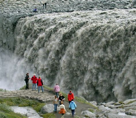 Travel Nyaman Air Terjun Terindah Di Dunia