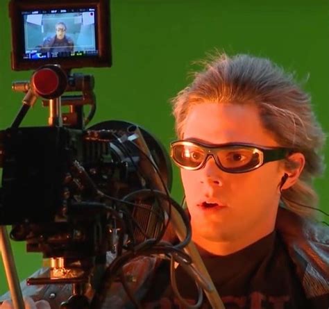 X Man Cast It Cast Evan Peters The Office X Men Peter Maximoff