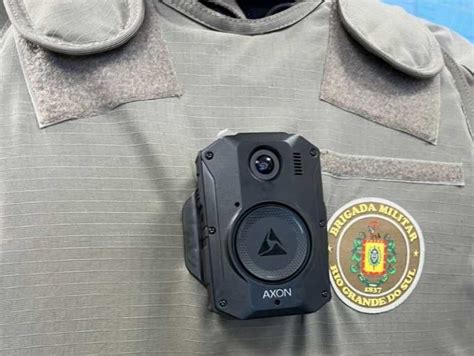 C Meras Corporais Para Policiais Passam Por Avalia O T Cnica
