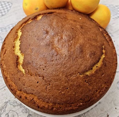 TORTA FACILE E SOFFICE ALL ARANCIA dolce ricetta genuina Cucinare è