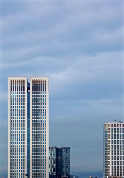X Wallpaper White Concrete High Rise Building Peakpx
