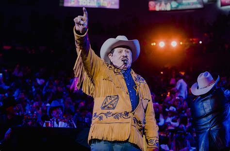 PALOMAZO NORTEÑO EN PELIGRO DE EXTINCIÓN TOUR 2023 La Mera Ley Online