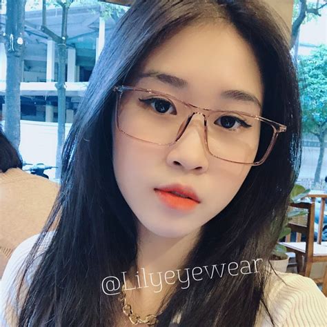 Mua Gọng kính mảnh nam nữ Lilyeyewear nhựa mắt vuông nhiều màu 8095 giá