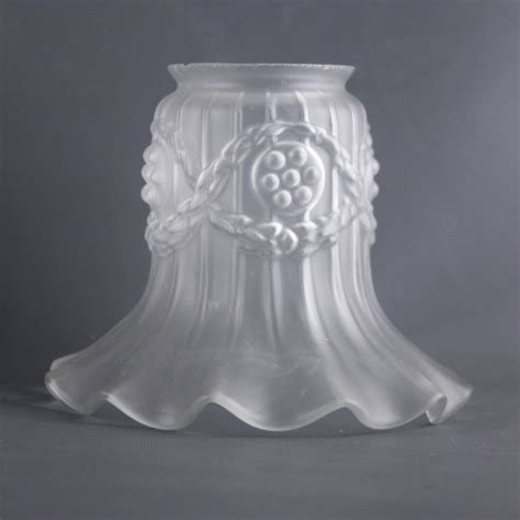 Abat jour tulipe verre dépoli frise en relief